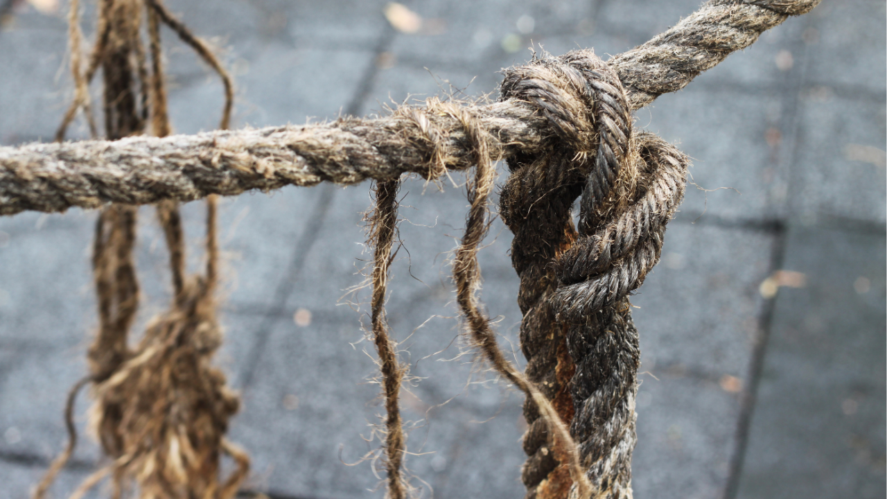 Tying Up the Loose Ends | Clearing Clutter and Finding Freedom | My ...
